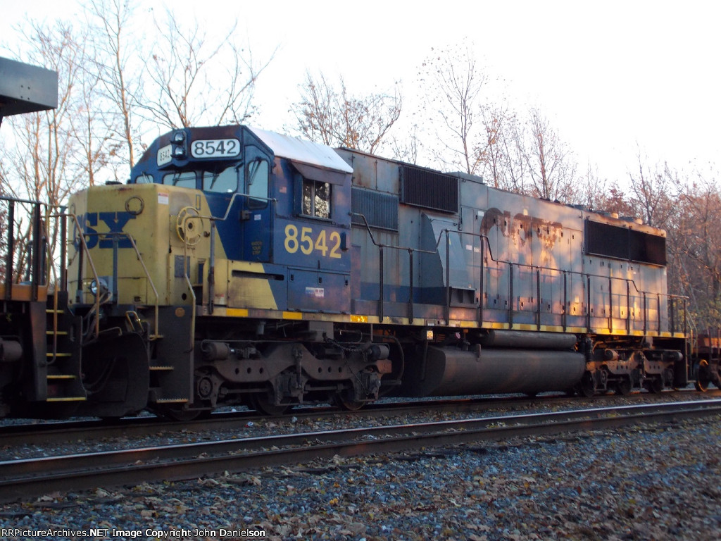 CSX 8542